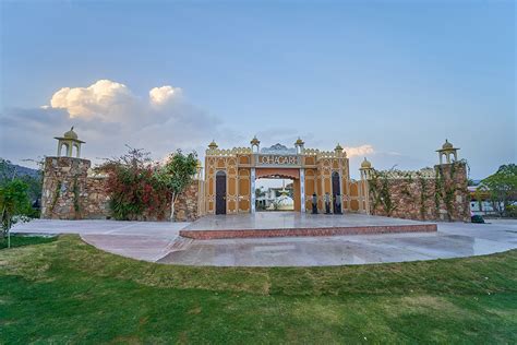 Best Luxury Resort In Jaipur Lohagarh Fort Resort