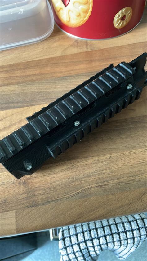 Stl File Airsoft Sa58 Fal Short Dsarms Handguard Quad Rail 220mm 🔫・3d