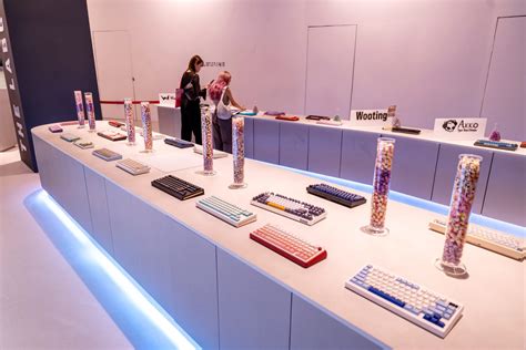 This Is What Its Like To Build Your Own Keyboard At The Laboratory Singapores Largest