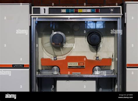 Univac 1108 Hi Res Stock Photography And Images Alamy
