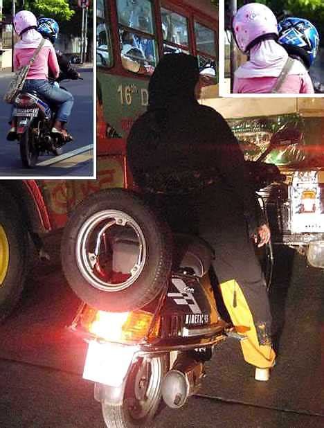 Motorcyc Hijabniqa Jilbab Arab Turbanli Tudung Paki Hijabi Porn