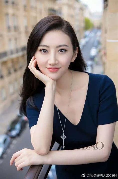 Pin By Sk K On Jing Tian Wanita Cantik Gadis Cantik Gadis Cantik Asia