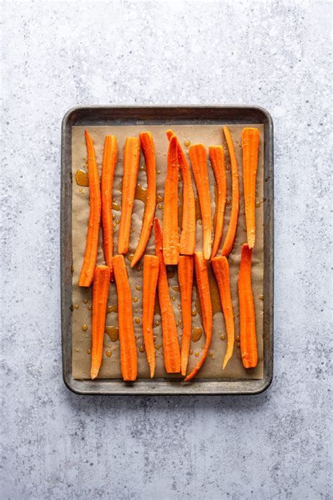 Gochujang Maple Roasted Carrots Ooh La La Its Vegan