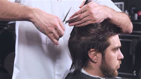 МУЖСКАЯ МОДЕЛЬНАЯ СТРИЖКА ФИЛЛИРОВКА 2014г Youtube