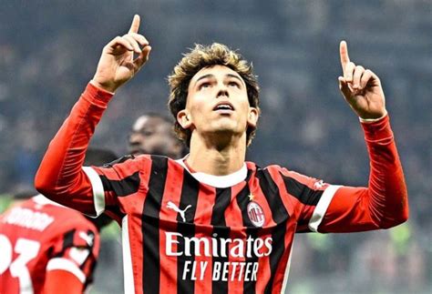 جواو فيليكس أتمنى البقاء في ميلان وكاكا مثلي الأعلى كورة بلس