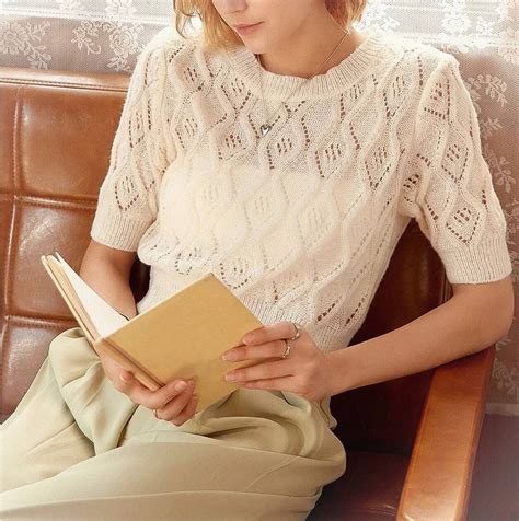 Джемпер с ажурными ромбами и Пуловер с ажурным центральным мотивом фото схемы Вяжем S Biront