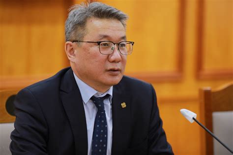 МОНГОЛ УЛСАД ГАЗРЫН ТОСНЫ САЛБАР ҮҮСЭЖ ХӨГЖСӨНИЙ 80 ЖИЛИЙН ОЙН МЭНДЧИЛГЭЭ