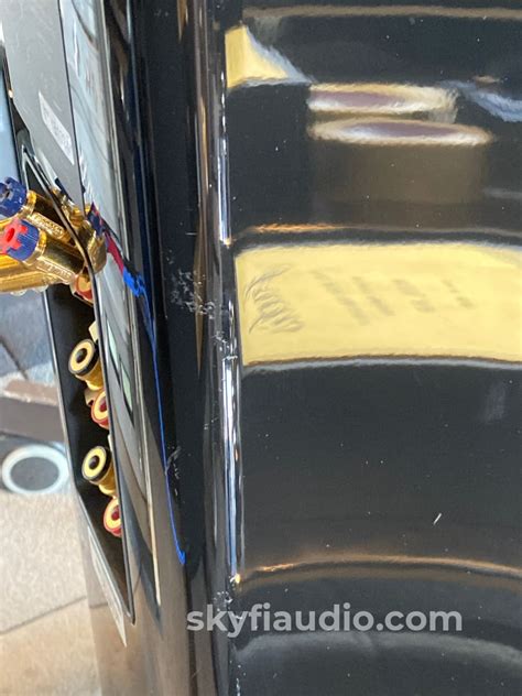 Mcintosh Xrt1k Line Array Speakers 1200w Power Rating High Gloss Pi