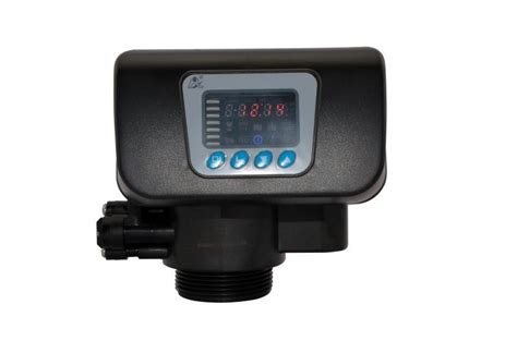 F67b1 Automatic Pressure Vessel Runxin Control Valve For Water Softener