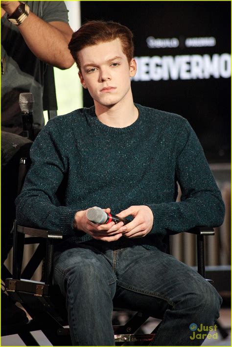 Cameron Monaghan Keeps It Sharp At The Giver NYC Premiere Photo 706198 Photo Gallery