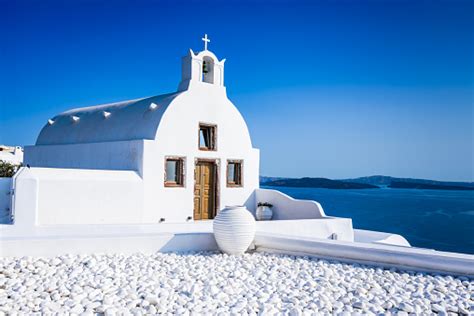 Oia 산토리니 그리스 키클라데스 제도에 백색 교회 0명에 대한 스톡 사진 및 기타 이미지 0명 건축 교회 Istock