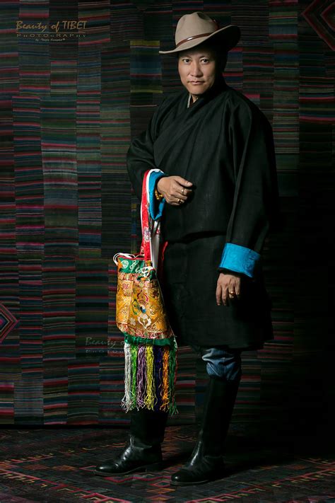 Traditional Chinese Tibetan Men Clothing