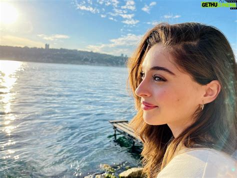 Cemre Baysel Gethu Cinema