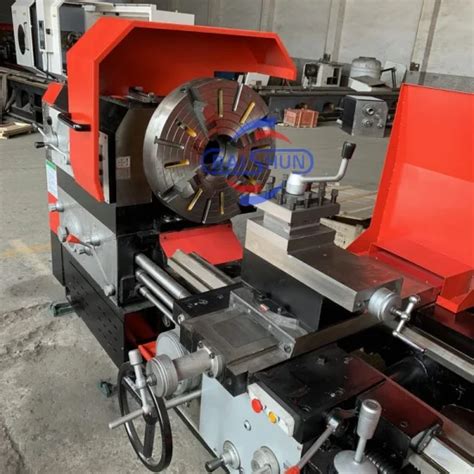 Metal Manual Lathe Mexico Market Heavy Duty Horizontal Lathe Machine Conventional Torno Manual
