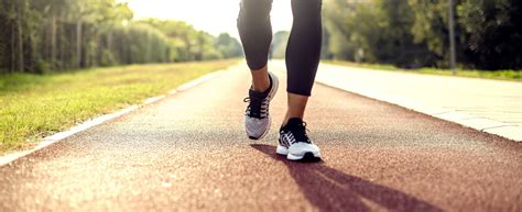 10 Ways To Walk Your Way To Better Health Henry Ford Health Detroit Mi