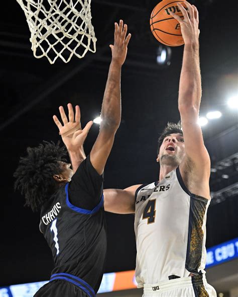 Dominique Daniels Jr Leads California Baptist Mens Basketball Team