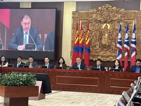 Л Гантөмөр Ардчилсан нам цусаа сэлгэх хэрэгтэй