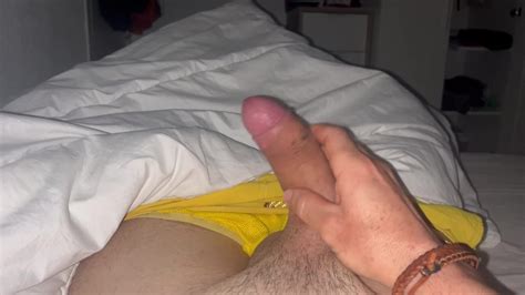 Me Gusta Masturbarme Cuando Me Despierto En Mi Cama Free Sex Video Redtube