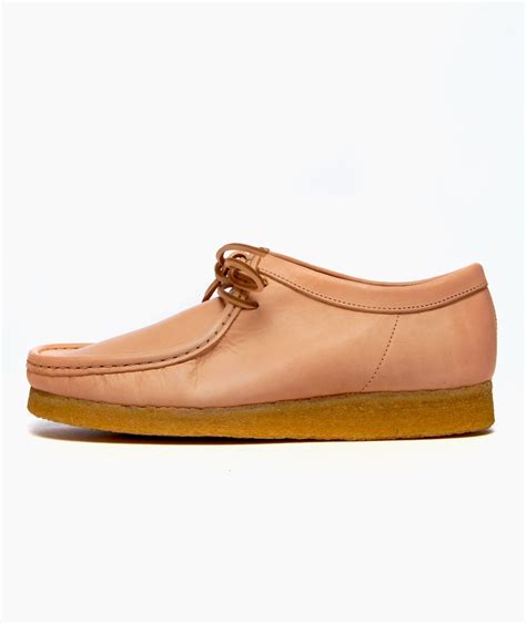 Beige Clarks Wallabe Svd Uae
