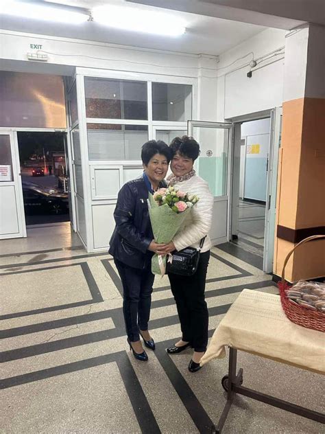 Кандидатите за съветници от ГЕРБ “Благодарим ви доктори ” Новините от Казанлък Presstv