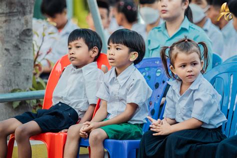 សម្តេចកិត្តិសង្គហបណ្ឌិត ម៉ែន សំអន ប្រាប់ជនមានពិការភាពឱ្យមានក្ដីសង្ឃឹមលើអនាគតនាយករដ្ឋមន្ត្រី