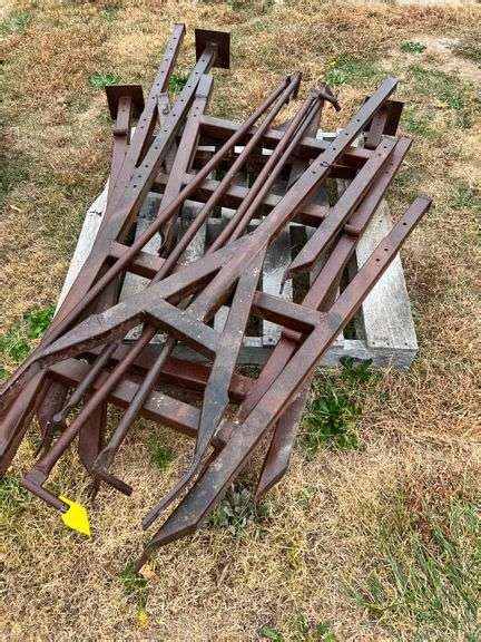 A Shape Scaffolding Pieces Property Peddler