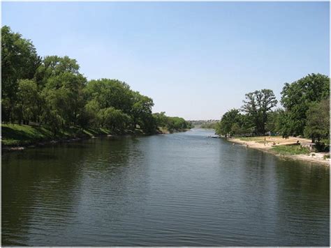 В Кривом Роге началась большая речная чистка Путеводитель по Днепропетровcкой области