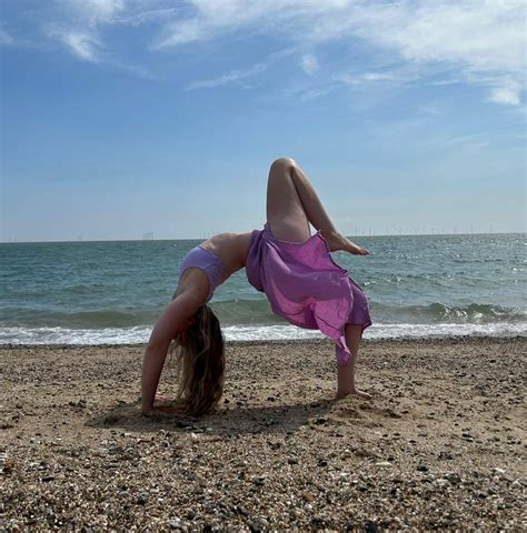 Corrie Cassidy Yoga