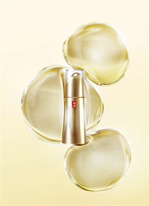 Cgi 3d Fluid Product Was Shot Behance