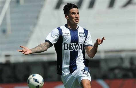 Vélez Jonathan Menéndez El Refuerzo Al Caer Olé Ar