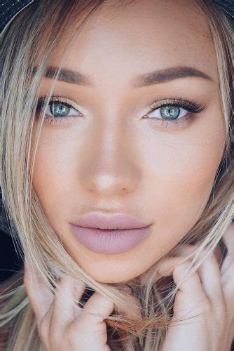 10 Gorgeous Natural Makeup Looks That Are Easy To Do The Unlikely Hostess