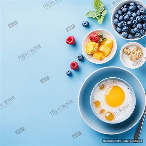 Ai创作图营养早餐水果 营养健康鸡蛋 早餐场景图 生鲜鸡蛋素材 早餐健康营养 唯美饮食背景图 早餐场景图片 食品新鲜营养餐厅早餐 鸡蛋海报素材 营养早餐场景 It科技背景美食背景 带壳生鲜鸡蛋