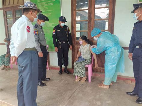 နွားထိုးကြီးမြို့နယ်တွင် အသက် ၆၅ နှစ်အထက် သက်ကြီးရွယ်အိုများအား ကိုဗစ် ၁၉ရောဂါ ကာကွယ်ဆေးစတင