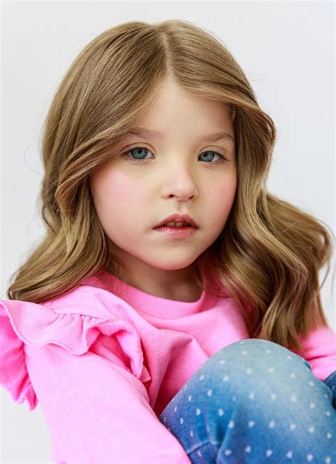 София Annmodels