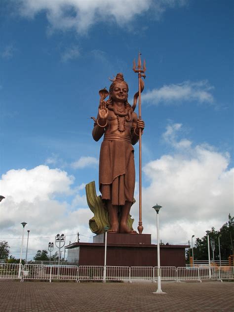 Mangal Mahadev Megaconstrucciones Extreme Engineering