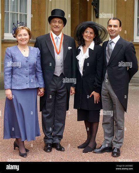 Professor Sir Ravinder Maini From South West London With His Medal For