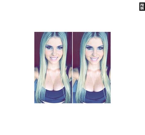 Foto B Rbara Evans Usa Decote At Para Passeios Casuais Purebreak