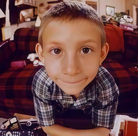 Malcom El Del Medio Malcom El Del Medio Y Tú Madre Está Embarazada Malcolmeldeenmedio