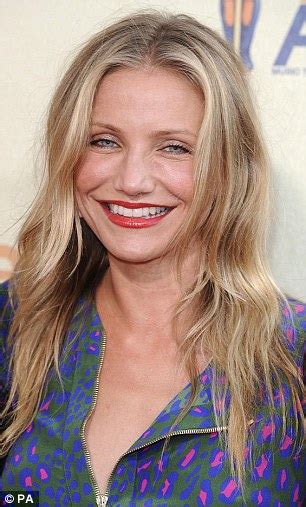 The Styling Tricks To Help You Get The Best Out Of Your Tresses Daily Mail Online