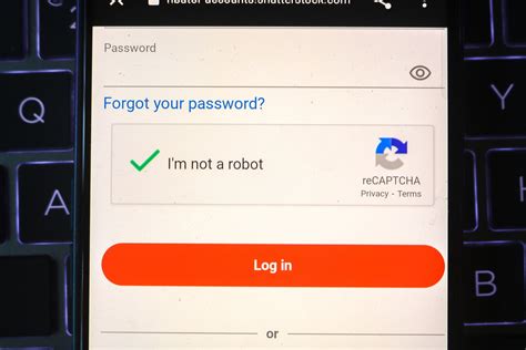Security Researchers Warn Of Fake Captcha Campaign Spreading Lumma Malware