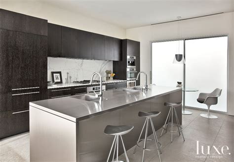 A Modern Northern Hills Home With Minimalistic Architecture Artofit
