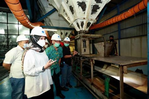 Bagaimana Software Manufacturing Bisa Menolong Proses Produksi Pabrik