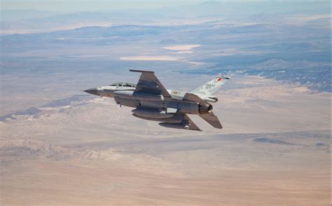 F 16 Block 70 Η Lockheed Martin ανέλαβε σύμβαση για την κατασκευή οκτώ μαχητικών για την