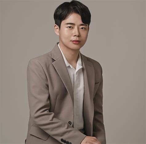 학생 남자 100 선생님 남자 100 사회자 남자 100 모든 주어진 환경은 남자였습니다 어렵다고 말하는 남자들만 있는