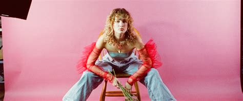 Susannah Joffe In Your Room Kutx