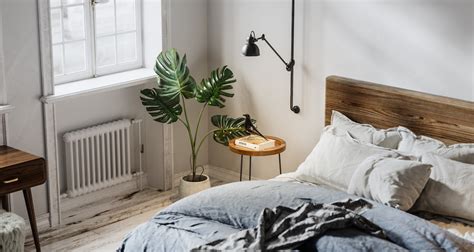 Small Bedroom