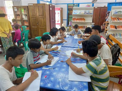 တောင်တွင်းကြီးမြို့နယ်၌ လူထုအခြေပြုဗဟိုဌာန Community Centreခန်းမတွင