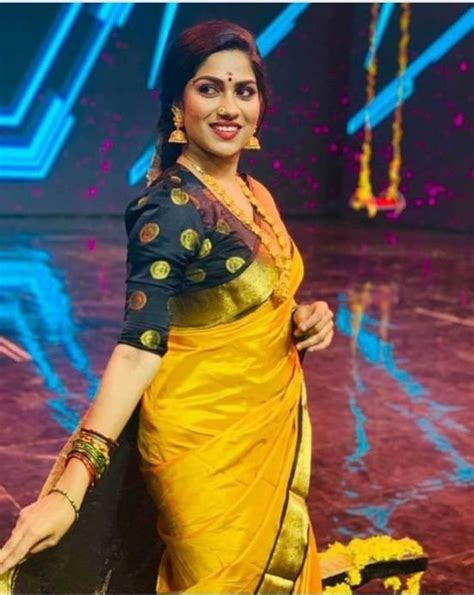 Unseen Photos Actress Anu Sithara Profile Age Measurements Anu Sithara Hot Photo Gallery Artofit