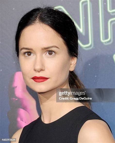 234 Katherine Waterston Inherent Vice Photos And High Res Pictures