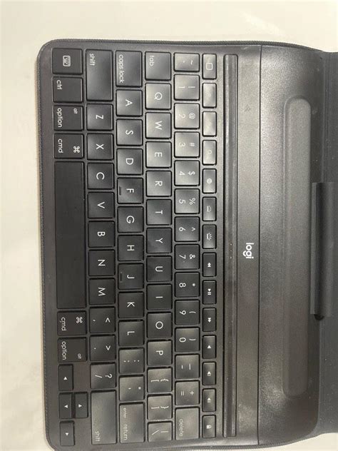 Logitech Create Backlit Keyboard Case With Smart Connector Technology
